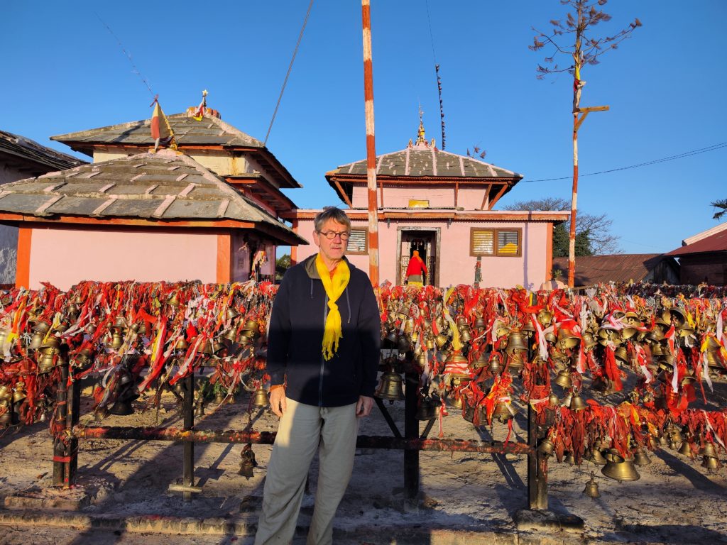Parbhunath Temple Gate und Tempel - Nepal
